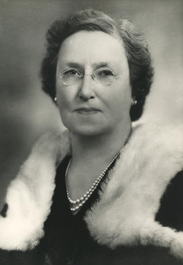 Mabel Sutton (1896) MBE - MLC School