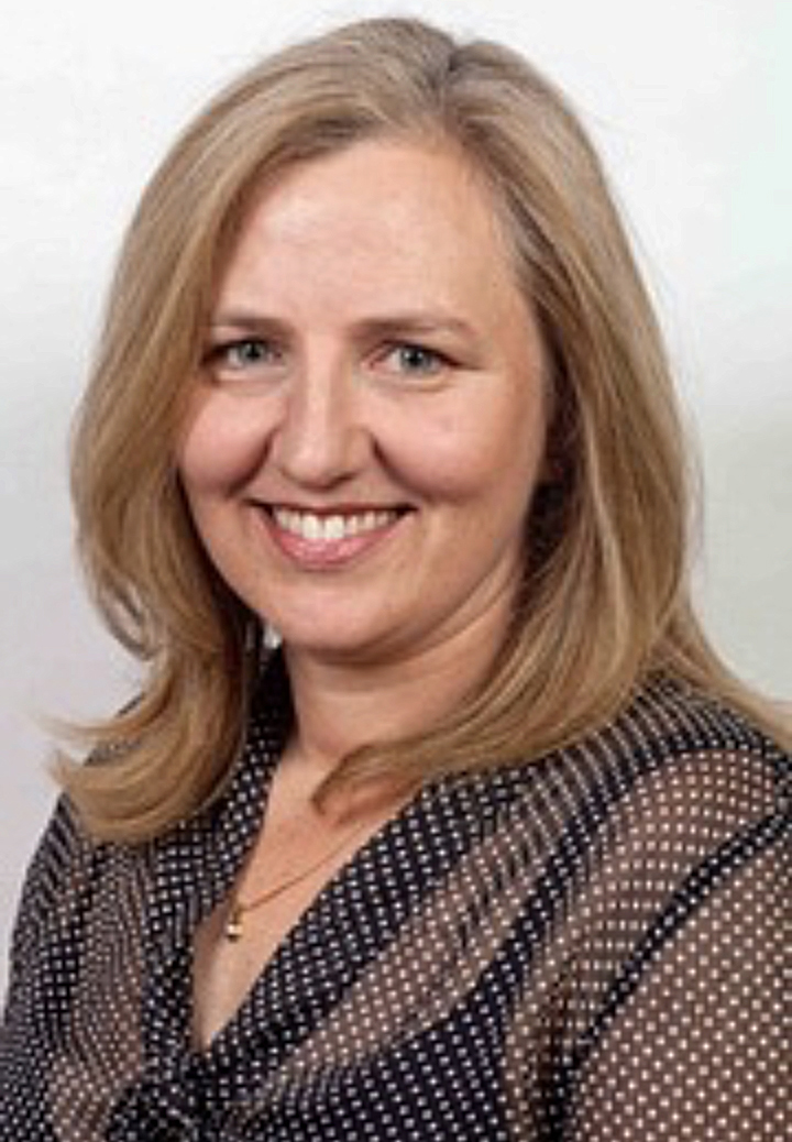 Associate Professor Kristi Jones (1984) - MLC School