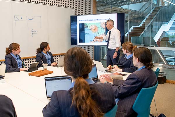 School Tour Day - MLC School